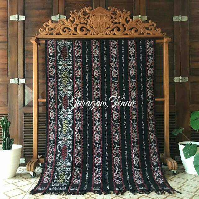Jual Kain Tenun Blanket NTT - Motif Bunga Etnik | Shopee Indonesia