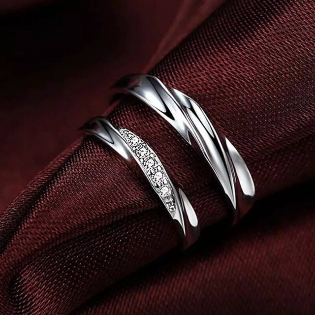 Jual Cincin Couple wedding ring engagement twin kpop silver pria halal + kotak bludru | Shopee ...