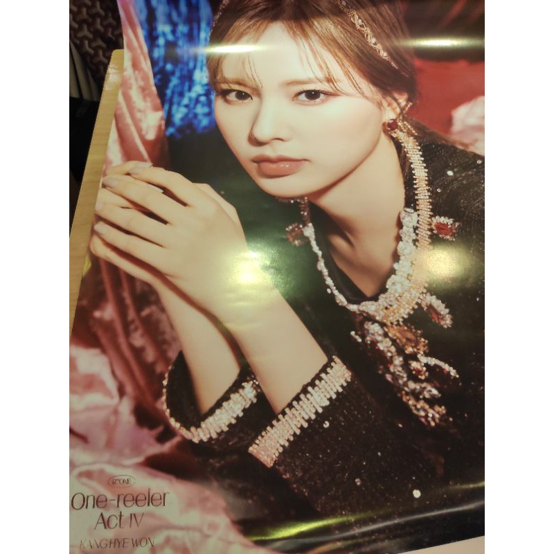 Jual Official Poster Izone iz*one one reeler act iv panorama | Shopee Indonesia