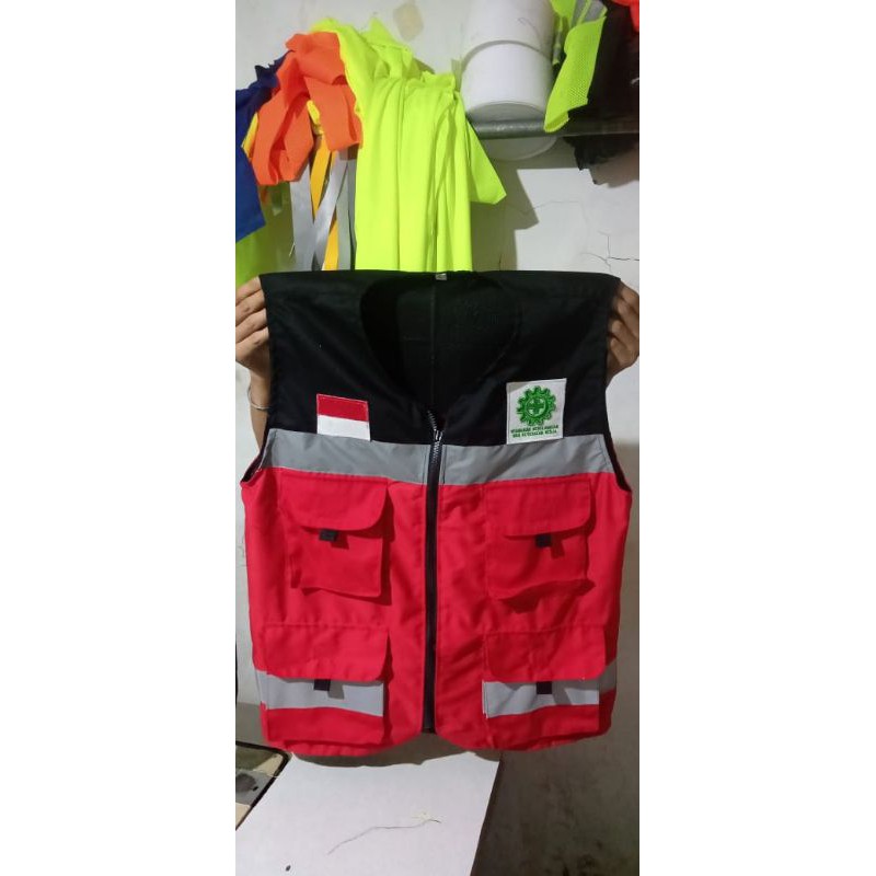 Jual rompi drill merah kombinasi hitam Rompi safety Rompi proyek Rompi ...