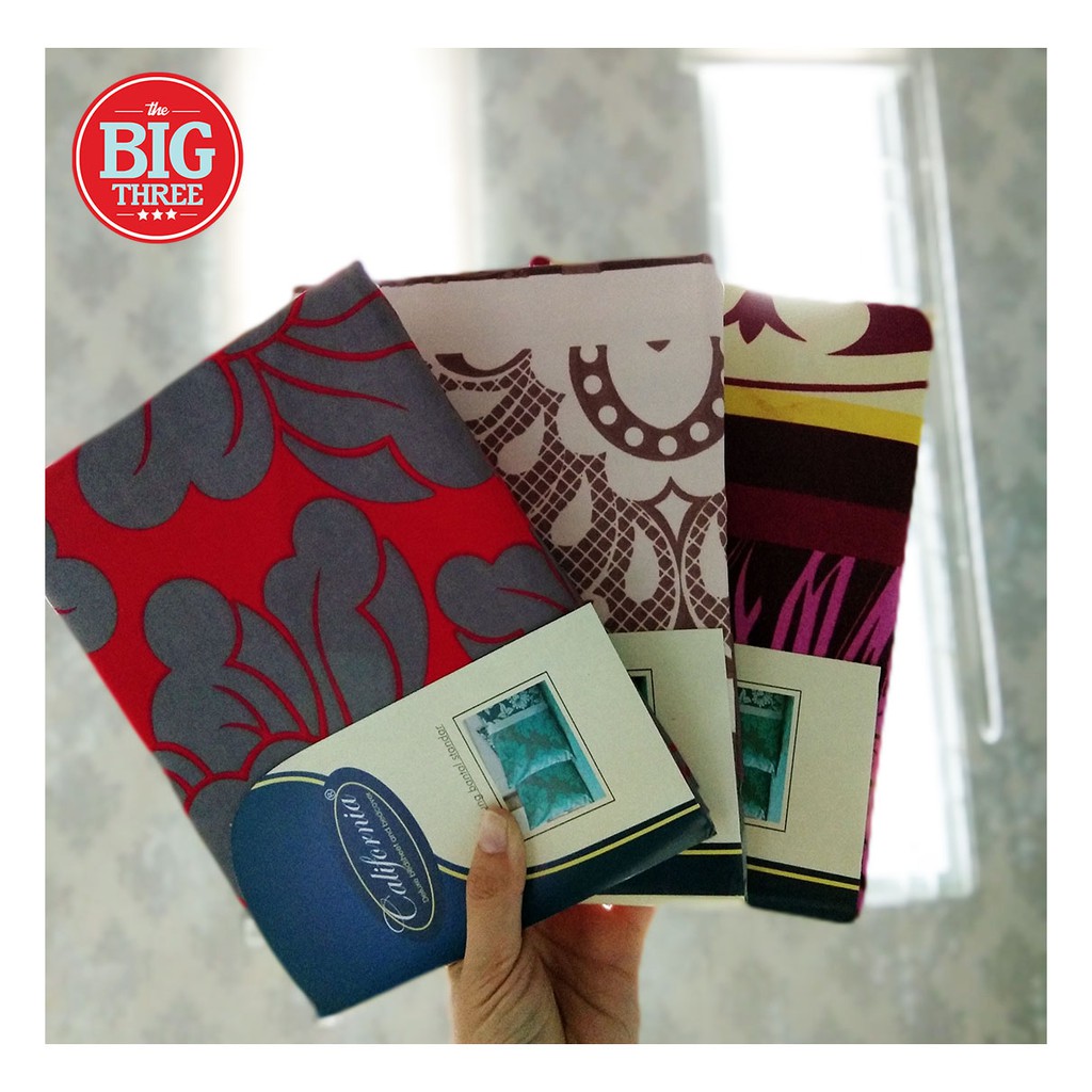 Jual Set Sarung Bantal / Guling merk CALIFORNIA Motif Abstrak MInimalis ...