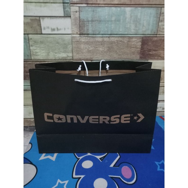 Jual paper bag sepatu Converse | Shopee Indonesia