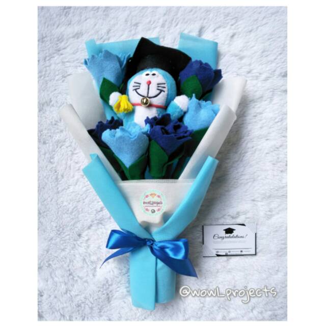 Jual Buket Bunga Doraemon Wisuda/ Bouquet Doraemon Wisuda/ Bouquet ...