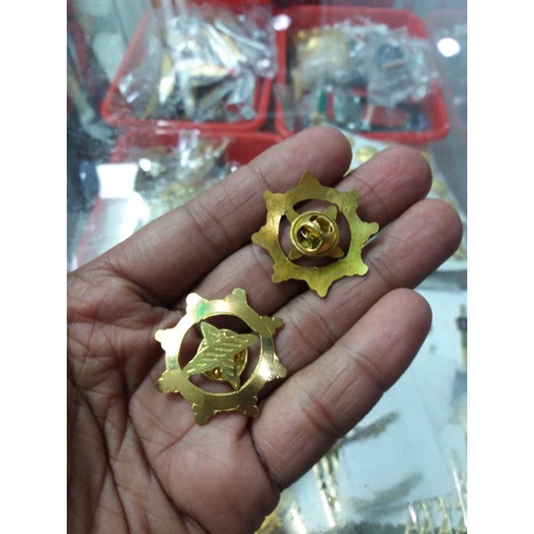 Jual Monogram kerah Bulu Angsa | Kopsteken Pelayanan | Shopee Indonesia