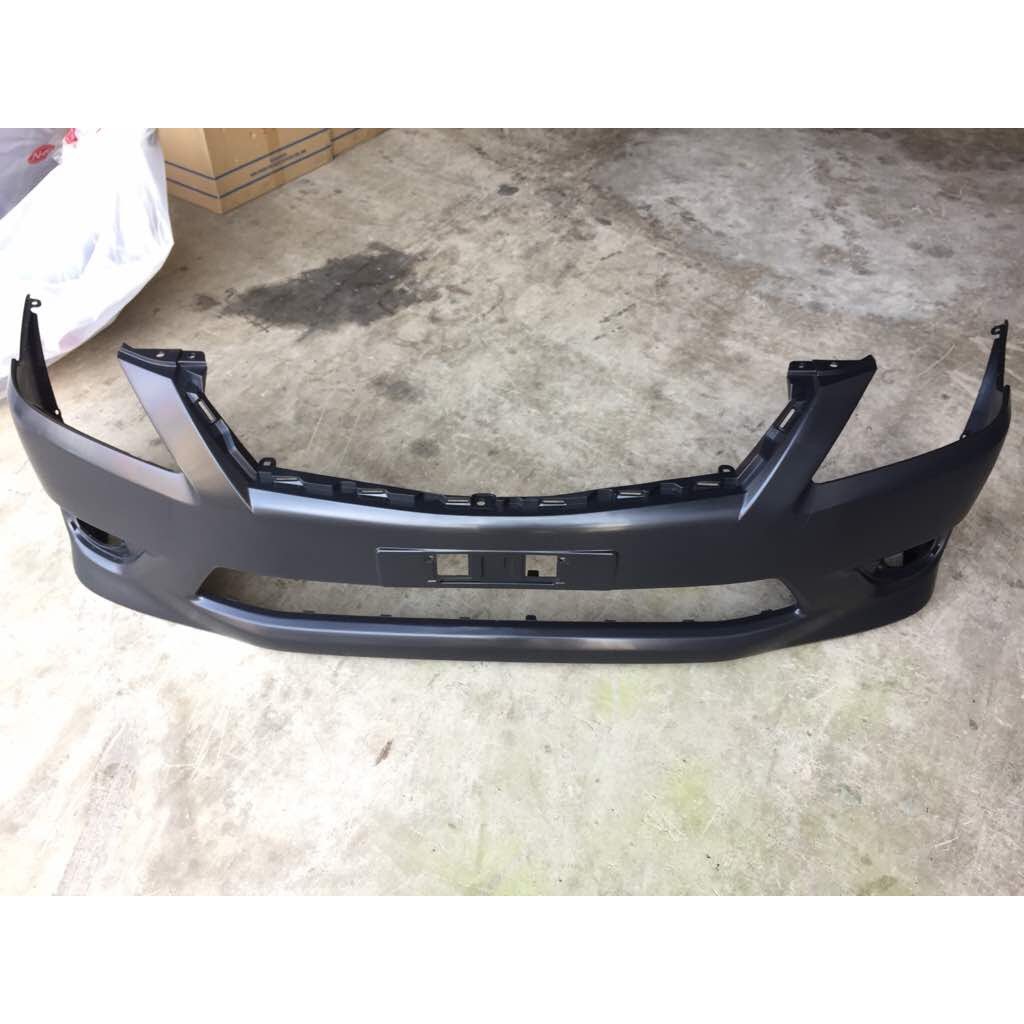 Jual BEMPER BUMPER DEPAN TOYOTA GRAND INNOVA 2012 2013 2014 GRILLE ...