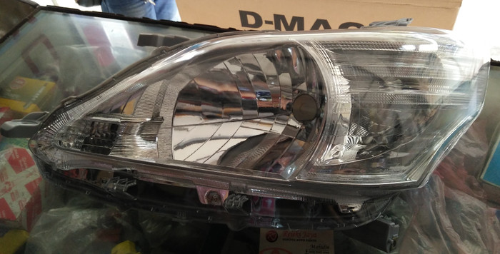 Jual Headlamp / Lampu Depan Kijang Innova 2012-2015 | Shopee Indonesia