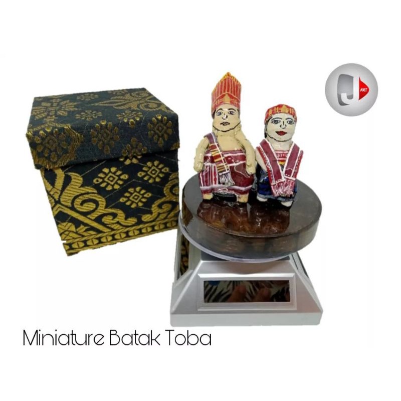 Jual PATUNG MINIATUR ADAT TOBA | Shopee Indonesia
