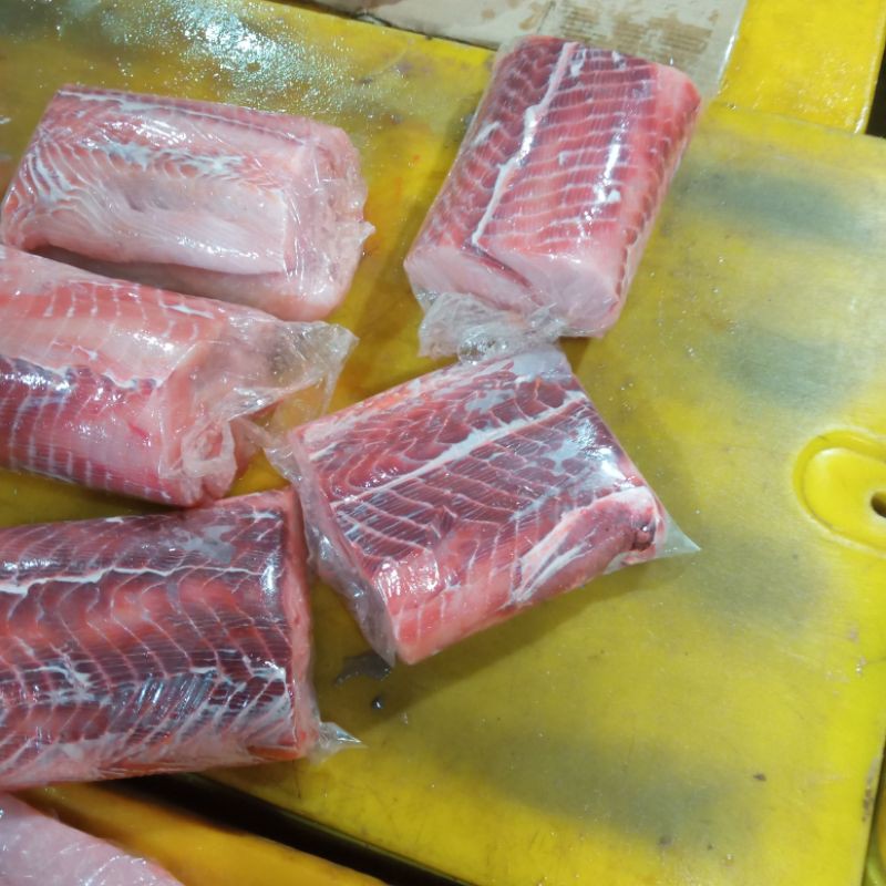 Jual Ikan Cucut Fillet Daging Ikan Laut Seafood Segar 1 Kg BERGARANSI ...