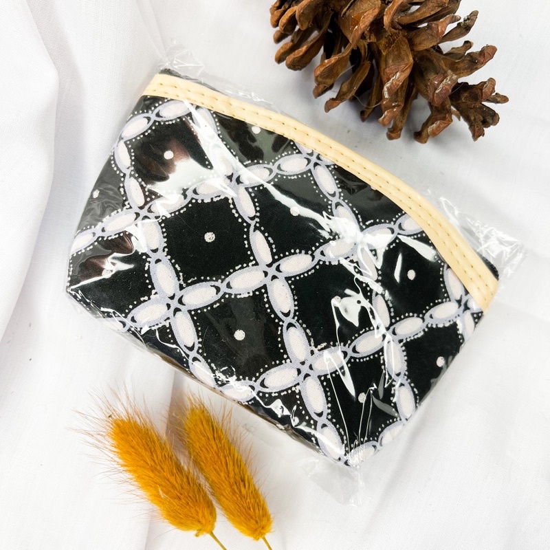 Jual Souvenir Pernikahan Dompet Koin Batik Khas Jogja Ukuran 10 x 5 cm souvenir dompet batik ...