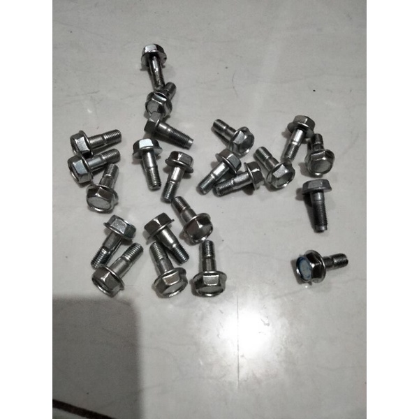 Jual baut cakram universal buat bermacam macam mobil ,barang original ...