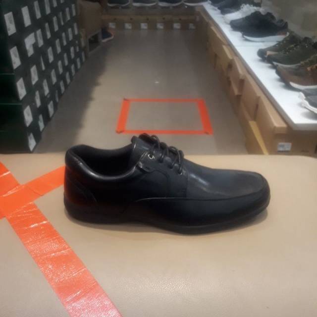 Jual Sepatu Bata resmi | Shopee Indonesia