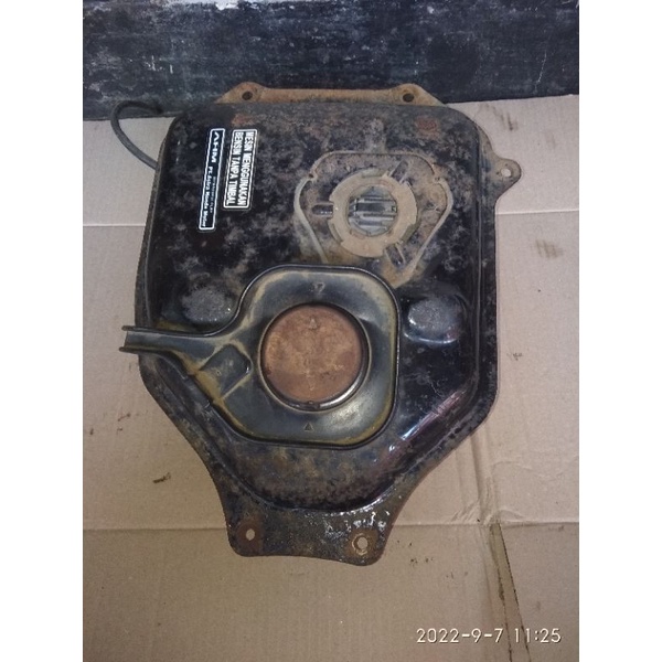Jual Tanki bensin Honda beat 110 karbulator.barang second original ...