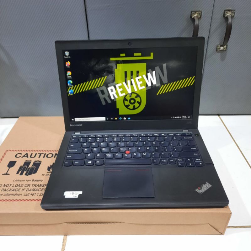 Jual Laptop Lenovo Thinkpad X240 intel Cor i7-4600U Ram 8GB SSD 128GB ...