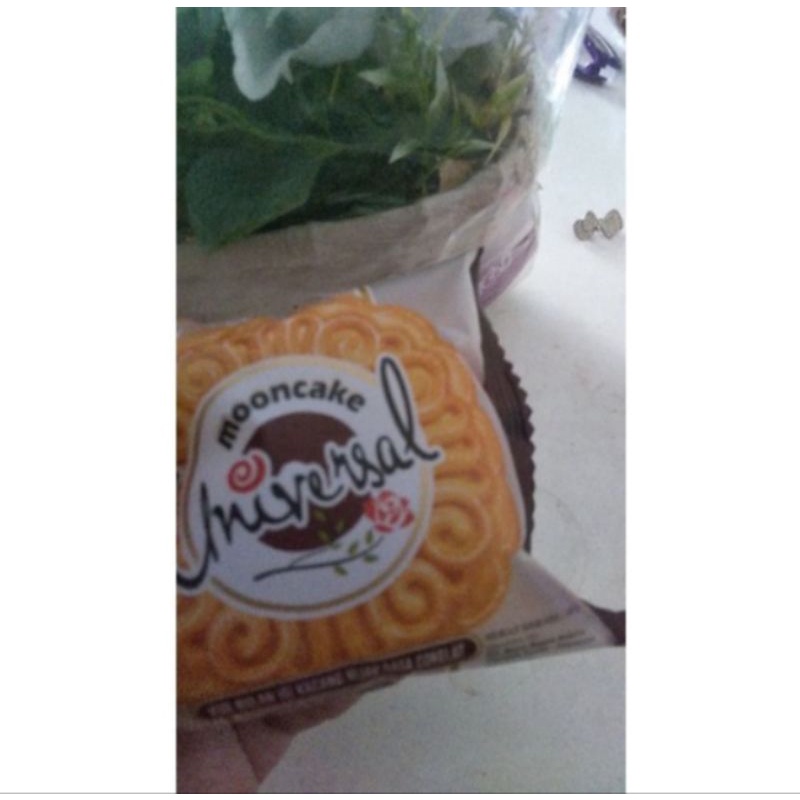 Jual MOONCAKE universal enak | Shopee Indonesia