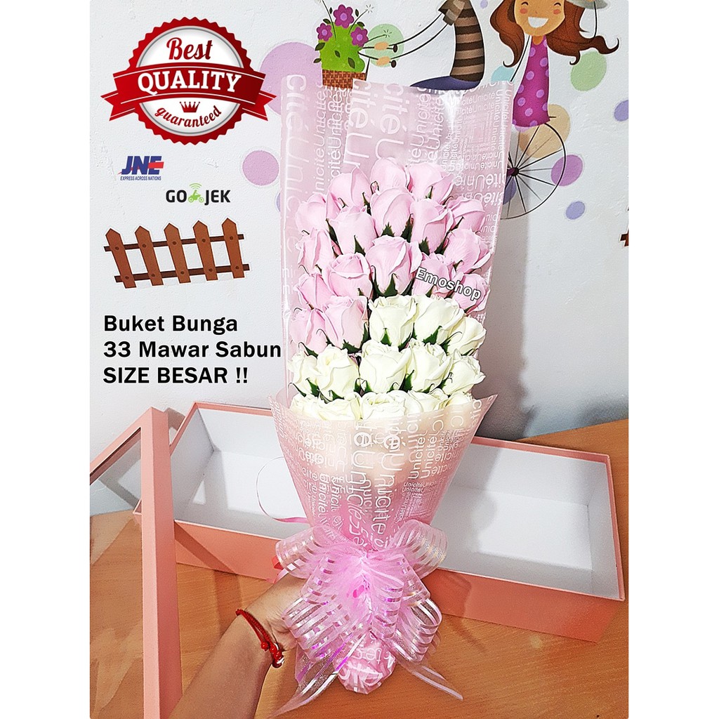 Jual 33 Kelopak Bunga Sabun mawar mekar, valentine gift/anniversary/wisuda! | Shopee Indonesia