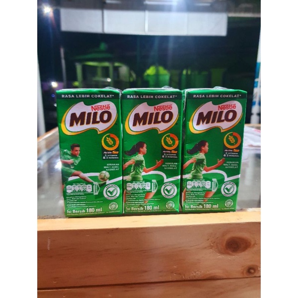 Jual MILO ACTIV-GO SUSU UHT/SUSU KOTAK MILO | Shopee Indonesia