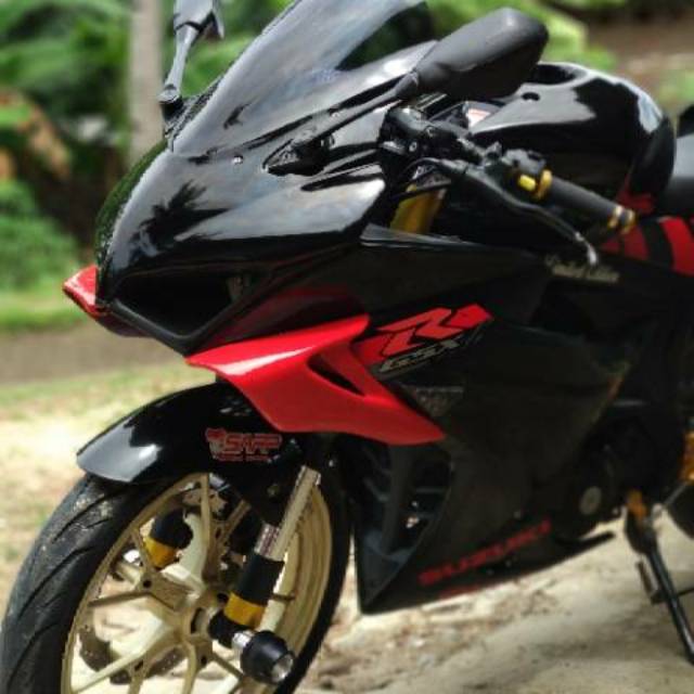 Jual Paket modifikasi gsx topeng gsx ducati dan Aero winglet | Shopee ...