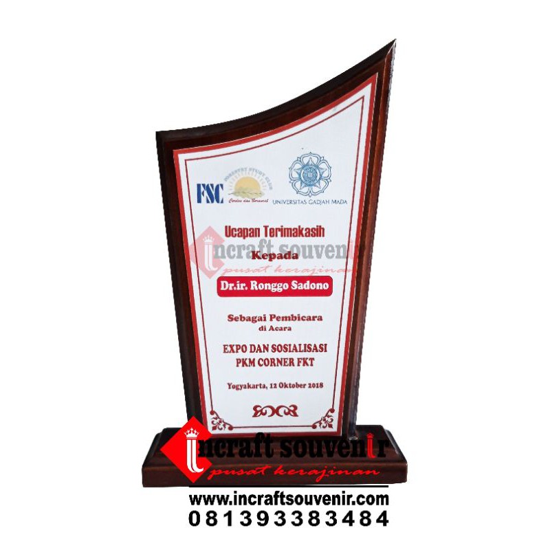 Jual Plakat Kayu Souvenir Kayu layar lancip | Shopee Indonesia