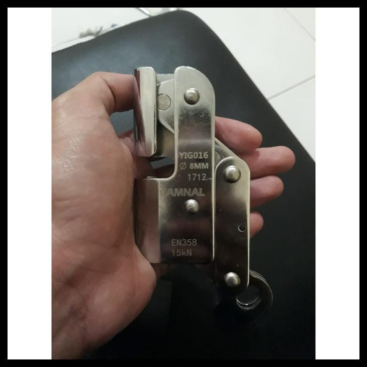 Jual Camna Cabloc Landder Safety Sleeve Wire Rope Grab Kabel Sling Baja ...