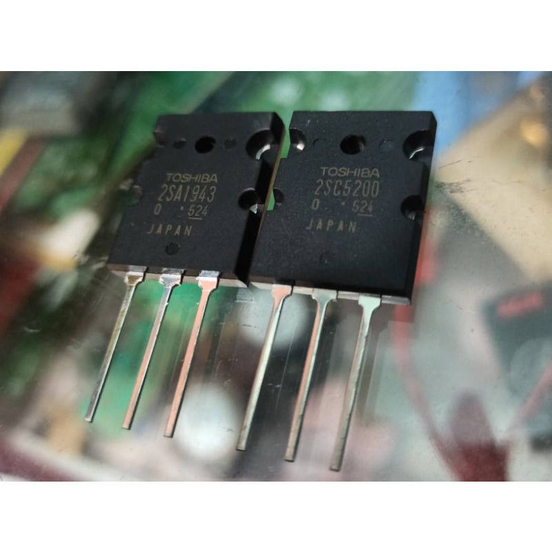 Jual TRANSISTOR FINAL THOSIBA A1943 C5200 JAPAN ASLI ORIGINAL SEPASANG LOT KODE 524 | Shopee ...
