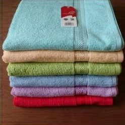 Jual Handuk Merah Putih Polos 50x100 Lusinan | Shopee Indonesia