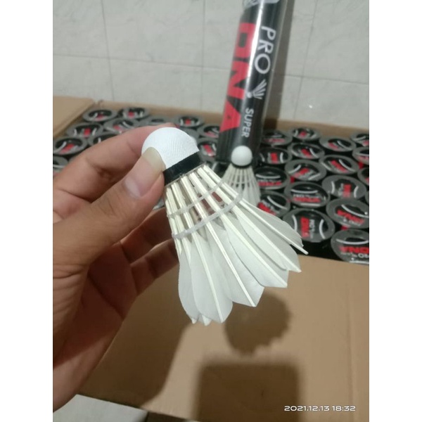 Jual shuttlecock pro dna super | Shopee Indonesia