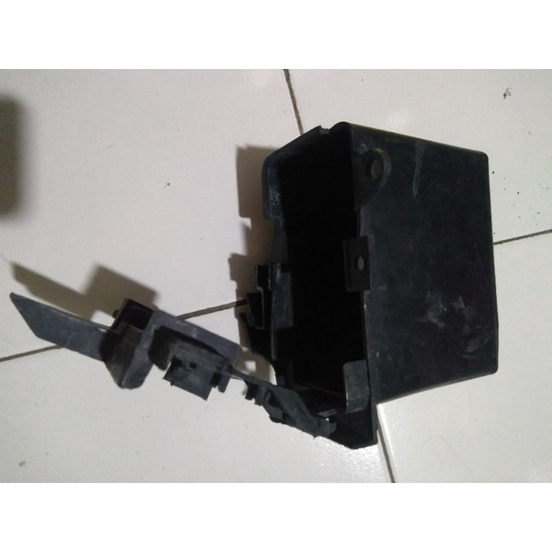 Jual Tempat Box aki accu honda astrea grand astrea prima original ...
