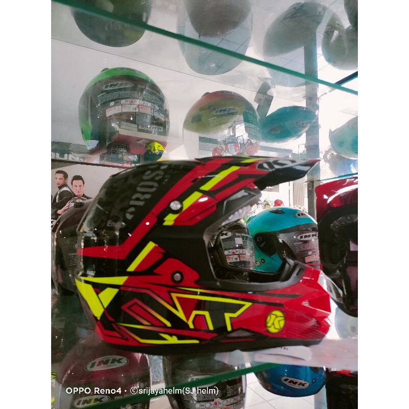 Jual HELM CROSS OVER BLAK/OREN/YELOW ORIGINAL KYT PULL KARDUS 2KG ...