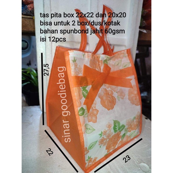 Jual tas spunbond pita hajatan/ box nasi 22 x 22 isi 12pcs ( 1 lusin) tas spunbond tas box nasi ...