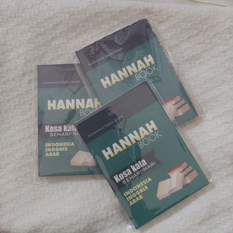 Jual HANNAH BOOK KAMUS | Shopee Indonesia