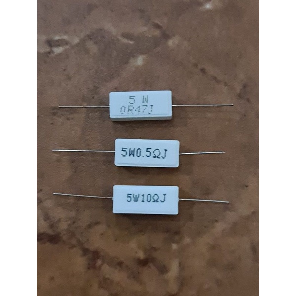 Jual Resistor Kapur R 5 w watt 0,47 0,5 10 ohm 5w 0.47 0.5 10 J | Shopee Indonesia