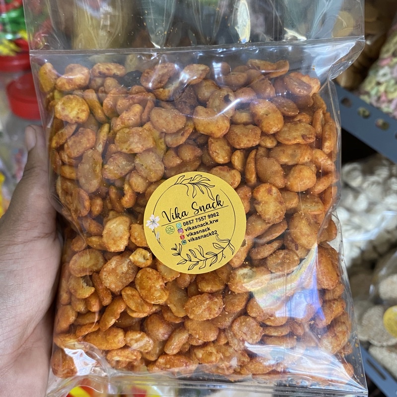 Jual Serba Kacang Kacang 10rb / Snack Kiloan / Kacang Koro / Kacang ...