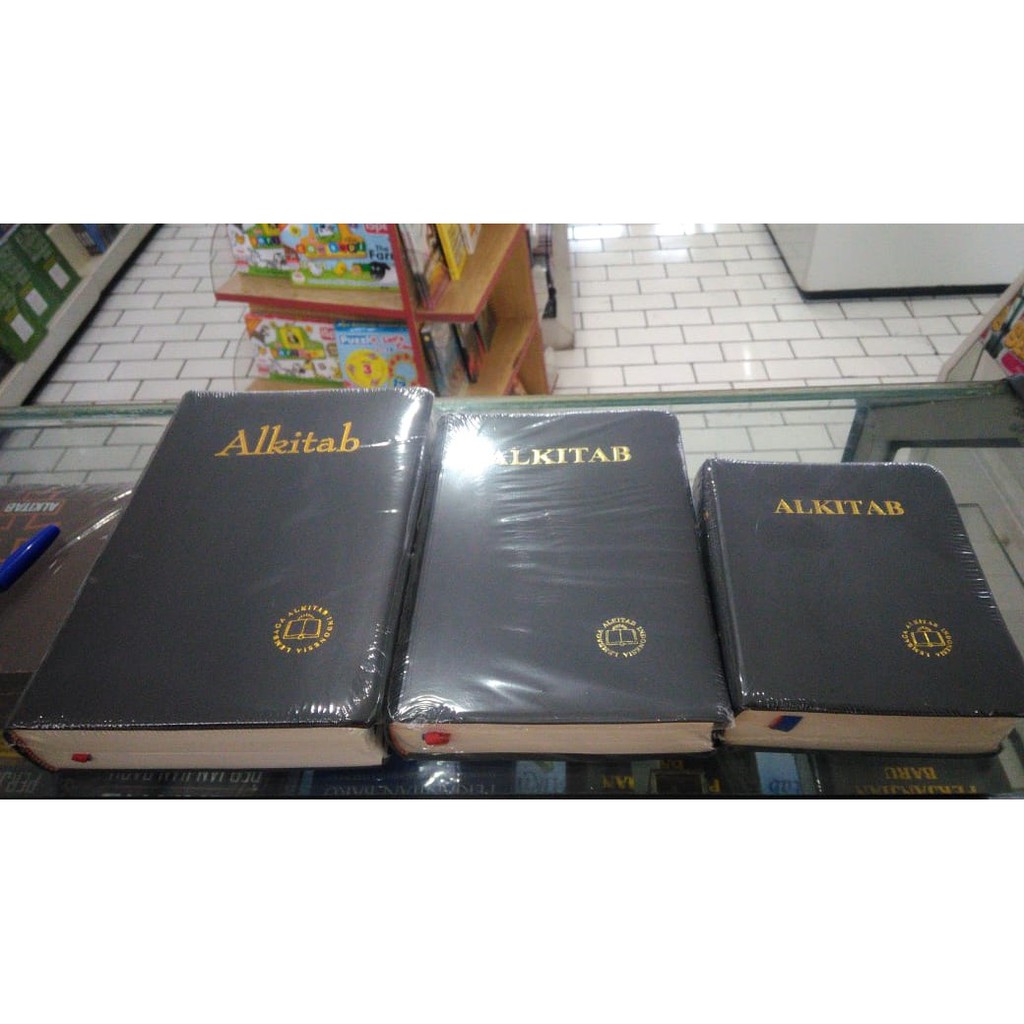Jual Alkitab Kristen Ukuran Besar Sedang dan kecil TB2 | Shopee Indonesia