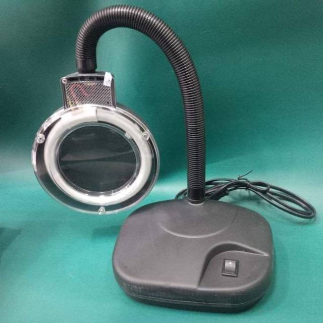 Jual LAMPU SERVICE KACA PEMBESAR KC A139 | Shopee Indonesia