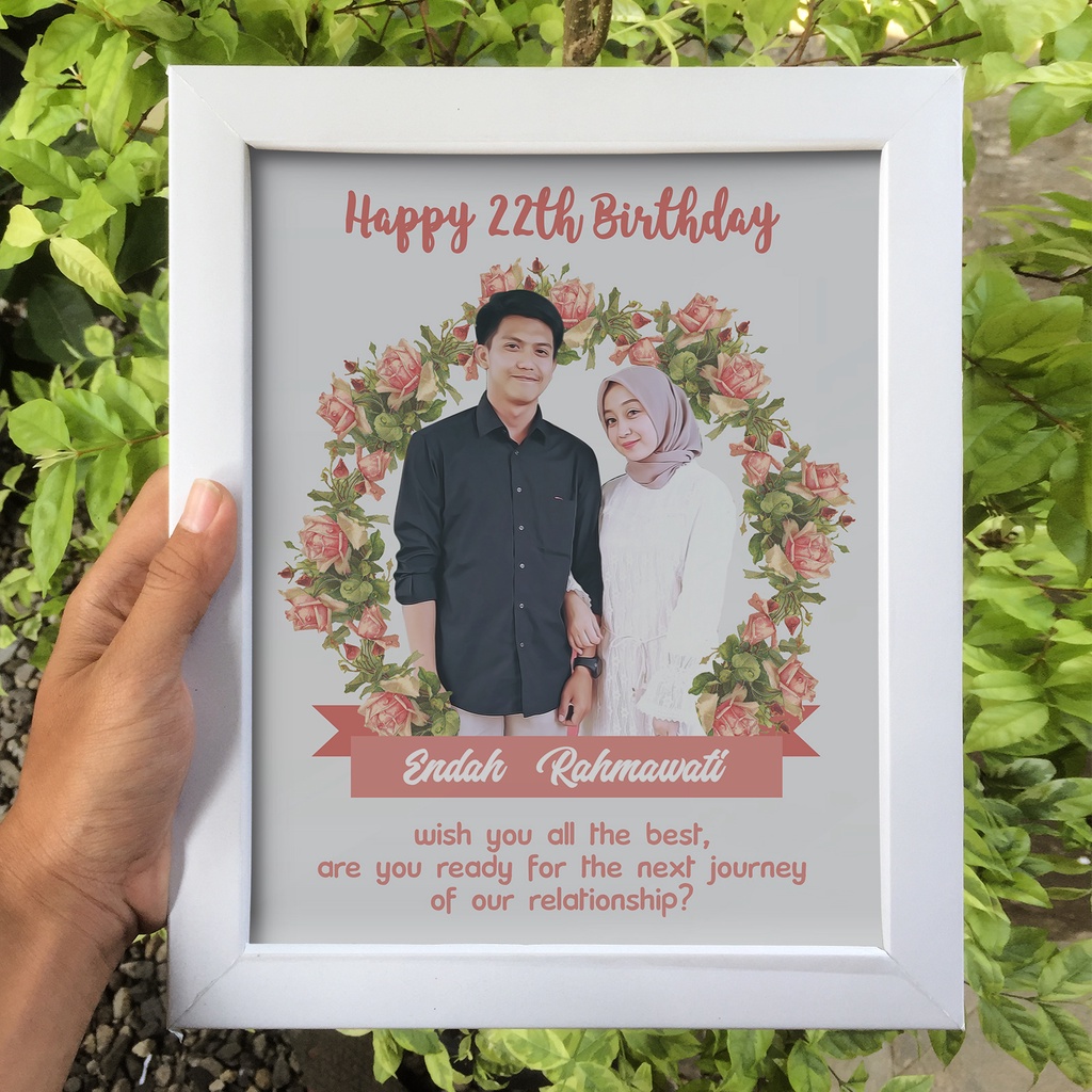 Jual Karikatur Custom Bingkai Foto 4R Gift Box Birthday Cewek Hampers ...