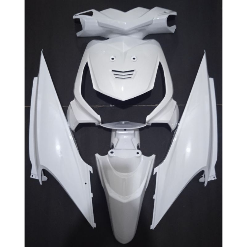 Jual Full Body Bodi Halus Honda Beat Karbu Lama Warna Putih 2010-2012 ...