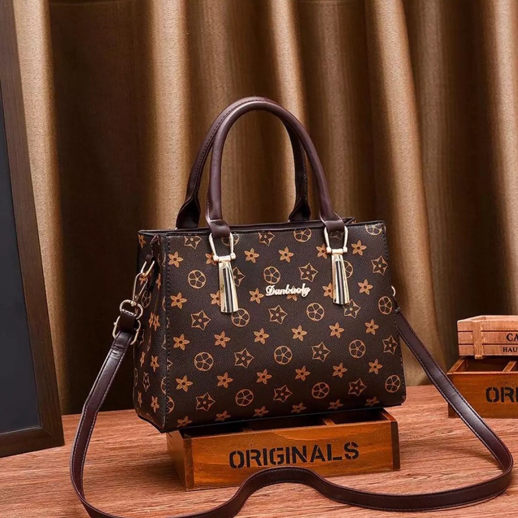 Jual Tas Handbag Terbaru Tas Cantik Elegant NEW SLINGBAG WANITA --TAS ...