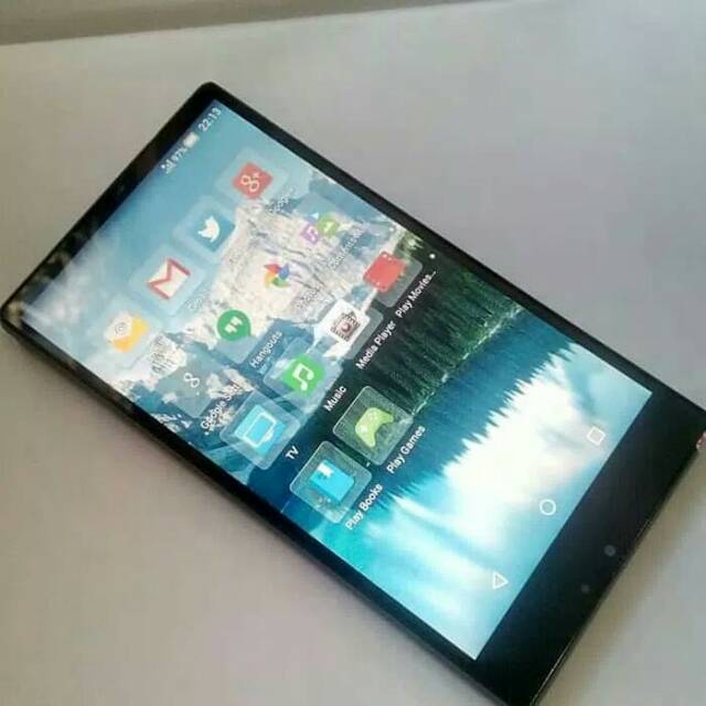 Jual Hp layar fullscreen murah sharp 05f grade A | Shopee Indonesia