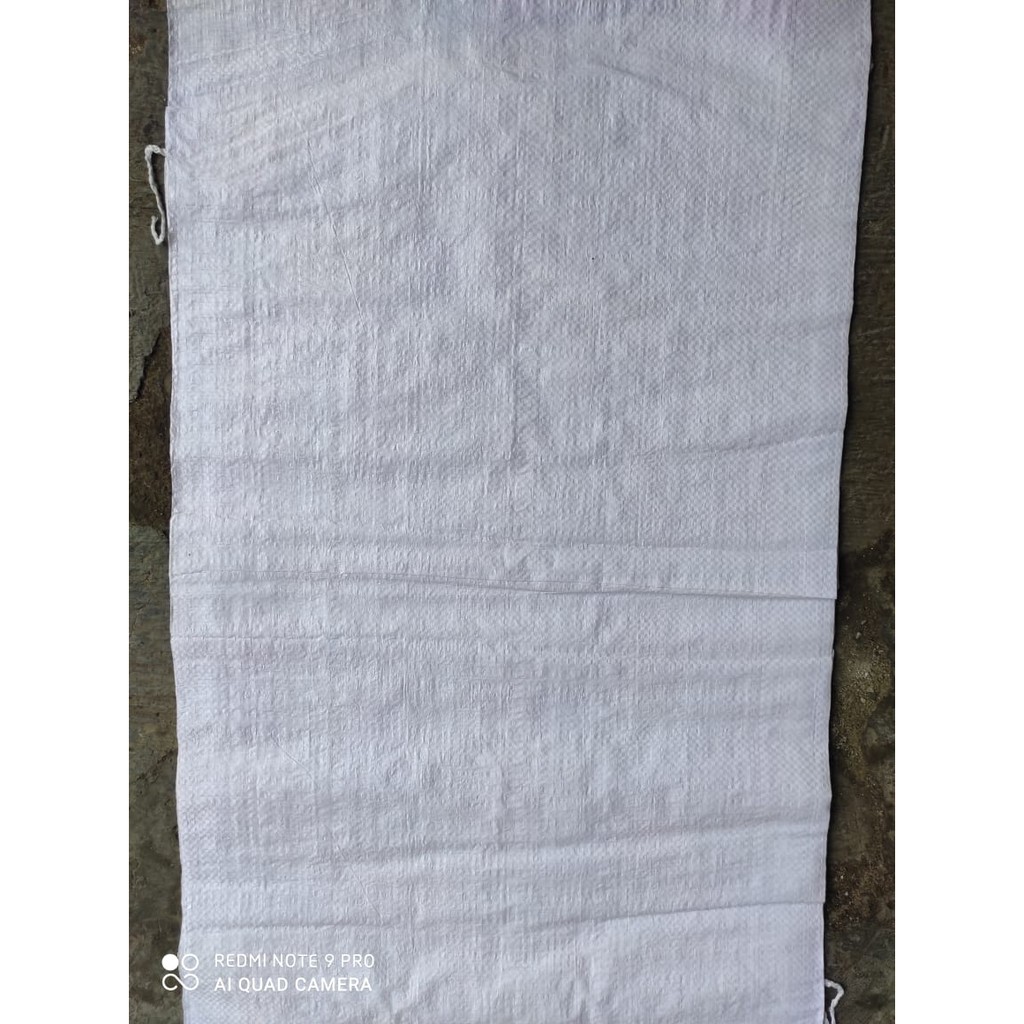 Jual Karung Putih Plastik Baru 56 x 90 CM | Shopee Indonesia