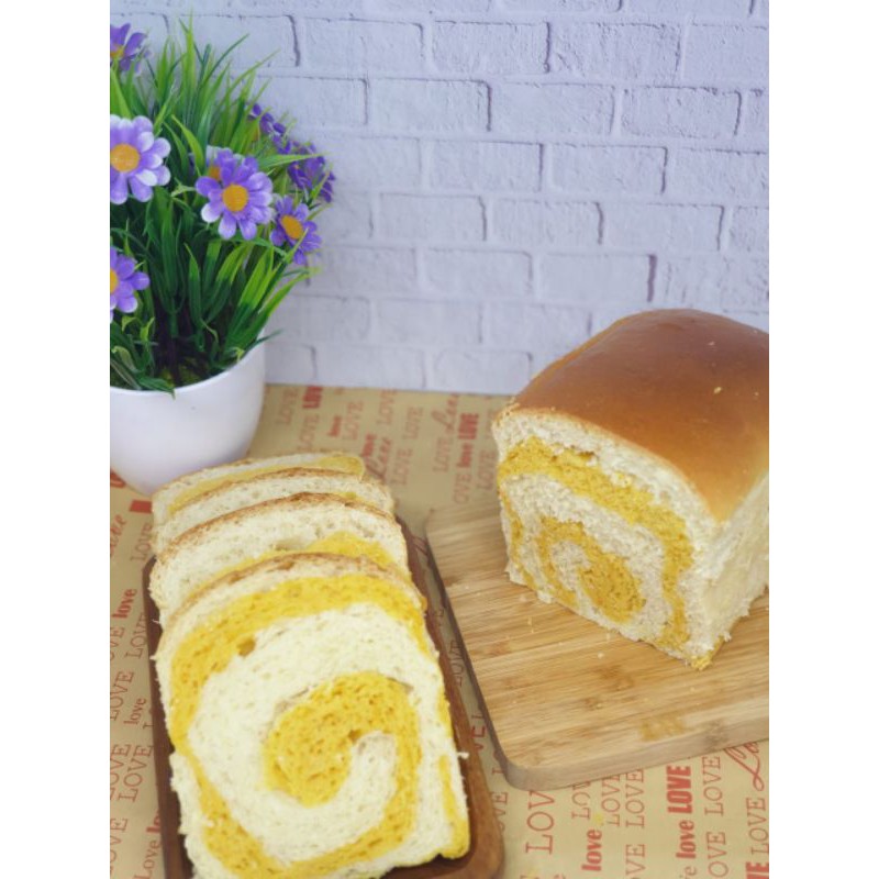 Jual Roti Shokupan Hokkaido milk Bread Ubi Kuning / Roti Tawar Jepang ...