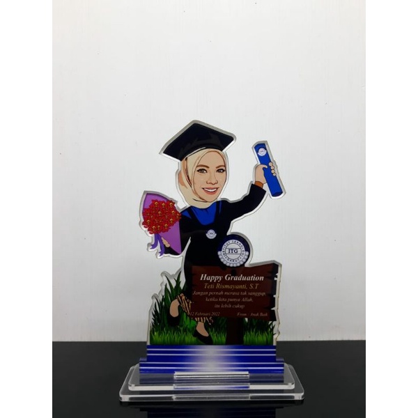 Jual Plakat Akrilik | Plakat Wisuda | Plakat Graduation | Hadiah Wisuda ...