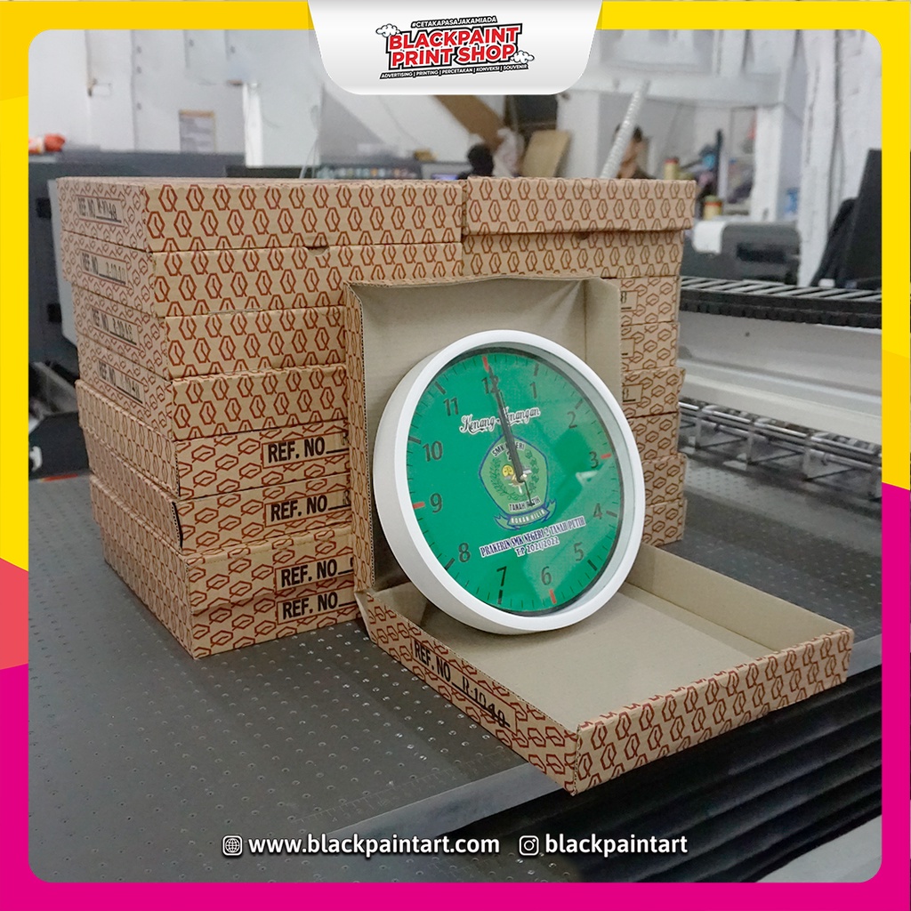 Jual Jam Dinding Custom / Jam Branding | Shopee Indonesia