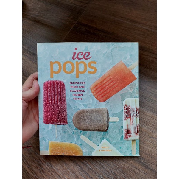 Jual ICE POPS SHELLY KALDUNSKI RECIPE BOOK BUKU RESEP Es Krim (192RB ...
