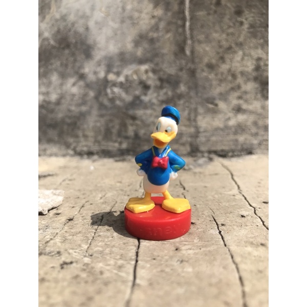 Jual DONALD DUCK MINI FIGURE BASE MAGNET | Shopee Indonesia