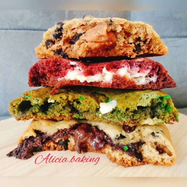 Jual SOFT COOKIES /American cookies (Harga 1box isi 5 cookies) | Shopee ...