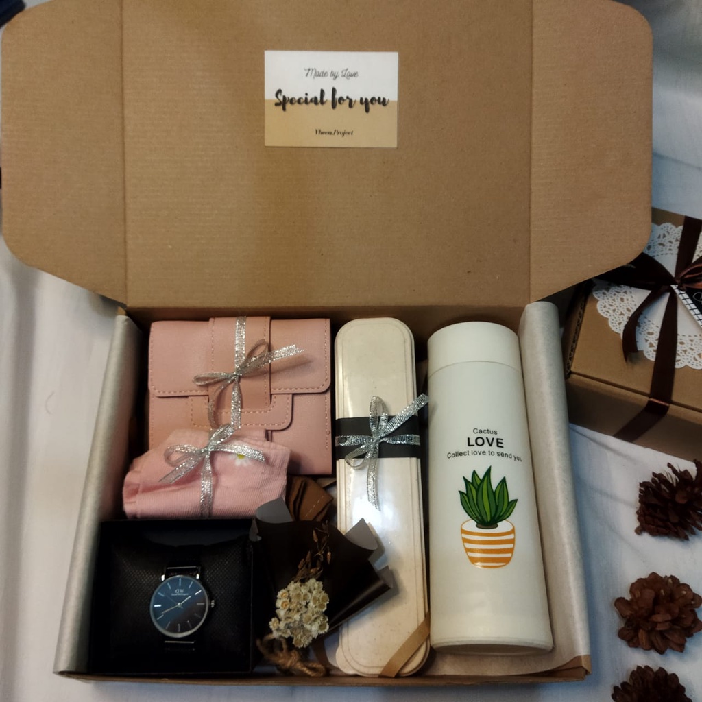 Jual [PROMO] GIFT BOX HAMPERS KOTAK KADO ULANG TAHUN CEWEK ...