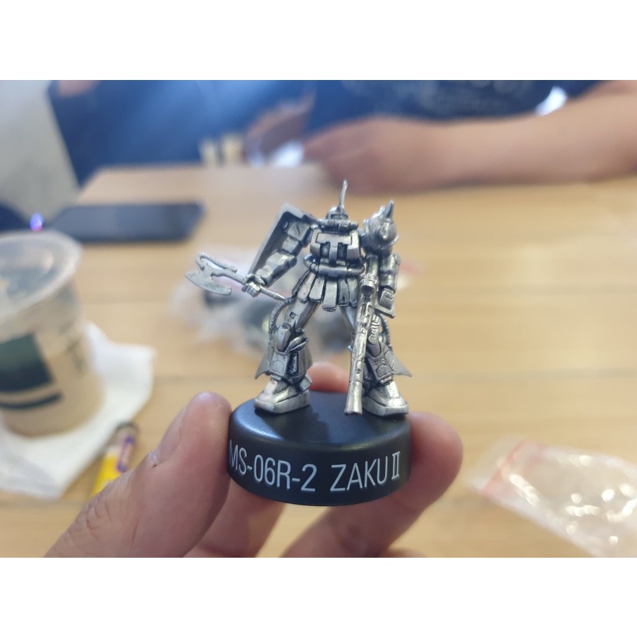 Jual MINI FIGURE GUNDAM SERIES SILVER MS-062-2 ZAKU II BAZOOKA AXE BEAM ...