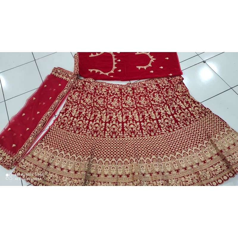 Jual Lehenga Bludru Masih Berupa Bahan Baju Pengantin India Baldu ...