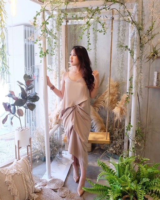 Jual ECLAIR Collection - Sippy Dress | Shopee Indonesia
