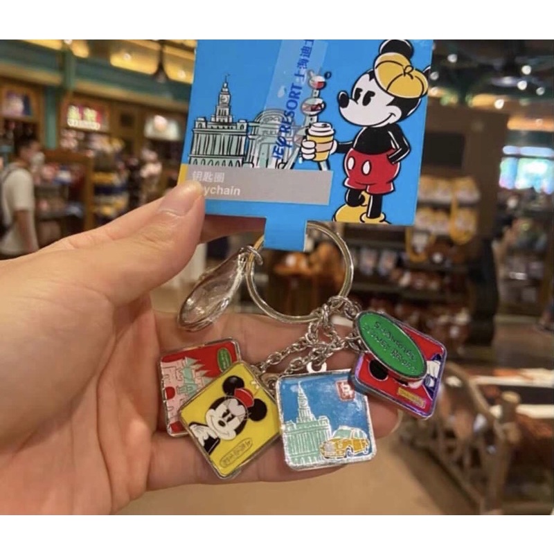 Jual keychain mickey mouse original disneyland disney | Shopee Indonesia